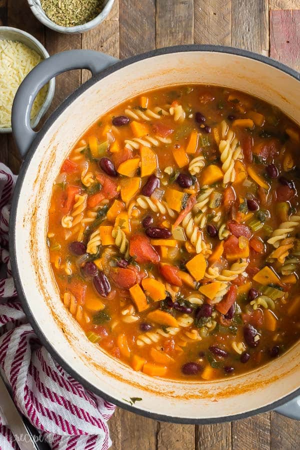 Easy Minestrone Soup The Recipe Rebel Stovetop Or Slow Cooker