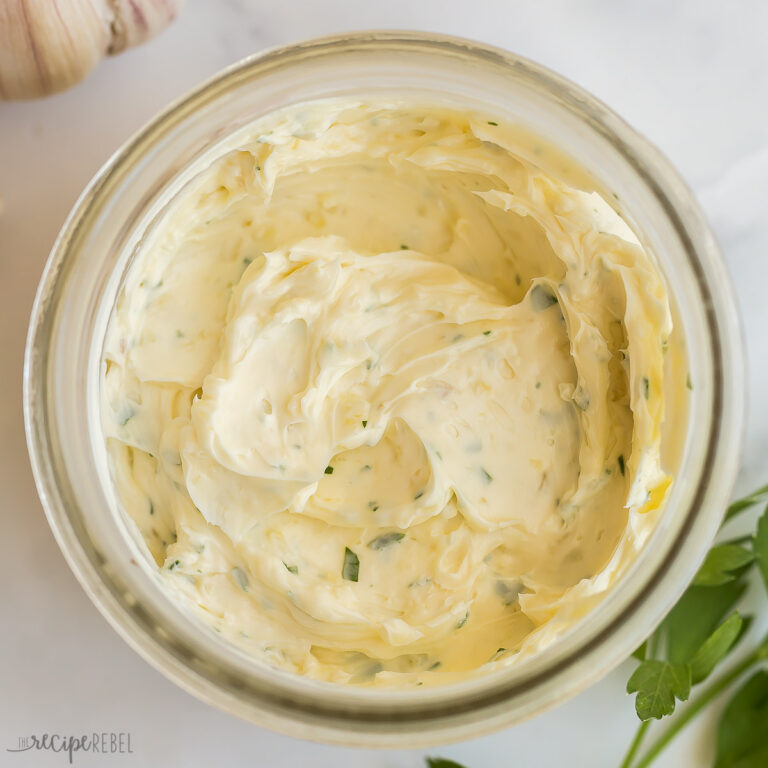 Garlic Butter - 10-Minutes and 4-Ingredients (VIDEO) The Recipe Rebel