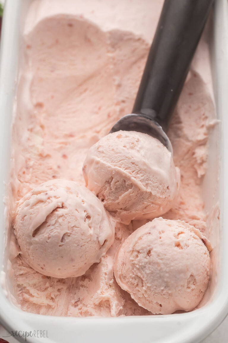 No Churn Strawberry Ice Cream - The Recipe Rebel