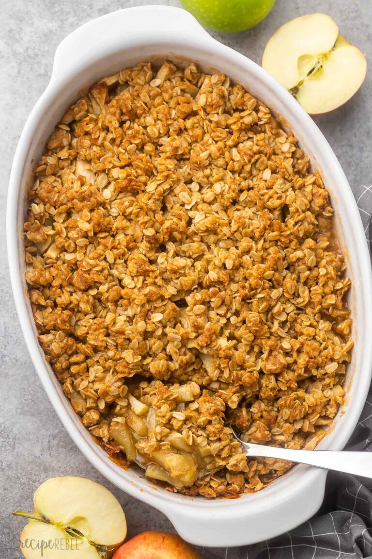 Easy Apple Crisp - The Recipe Rebel [VIDEO]
