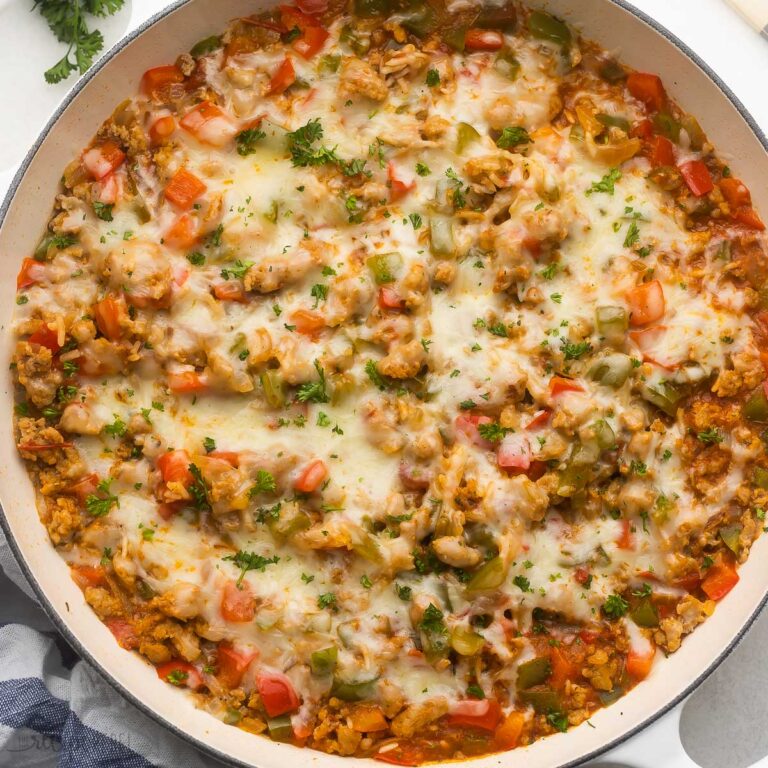 Stuffed Pepper Casserole [VIDEO] - The Recipe Rebel