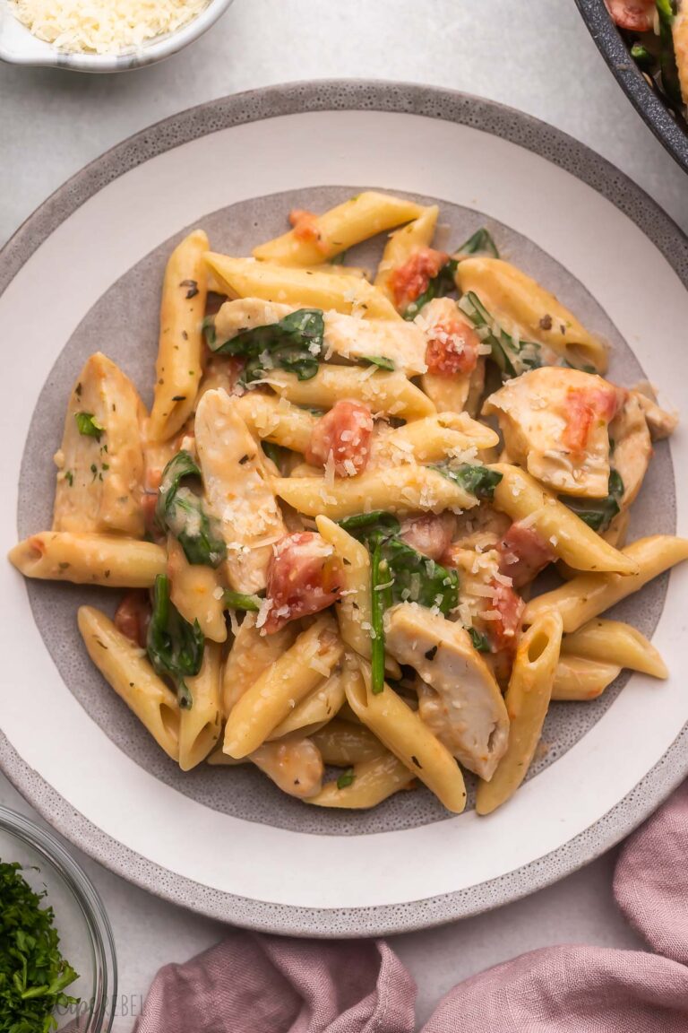 Creamy Chicken Penne Pasta [VIDEO] - The Recipe Rebel