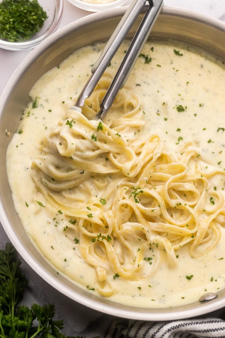 BEST Easy Alfredo Sauce - The Recipe Rebel