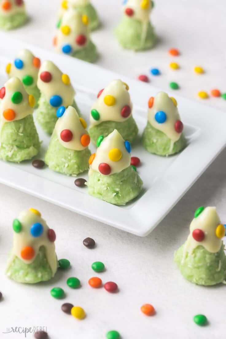 No-Bake Christmas Tree Cookies - The Recipe Rebel
