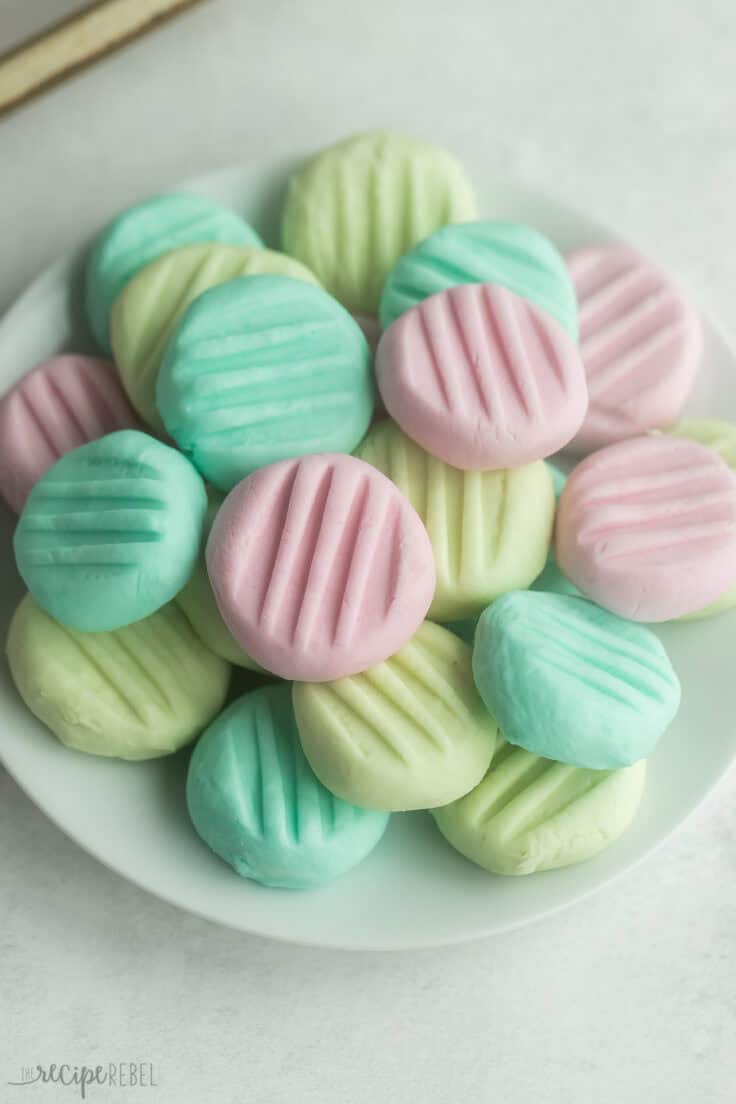 Simple Cream Cheese Mints - The Recipe Rebel