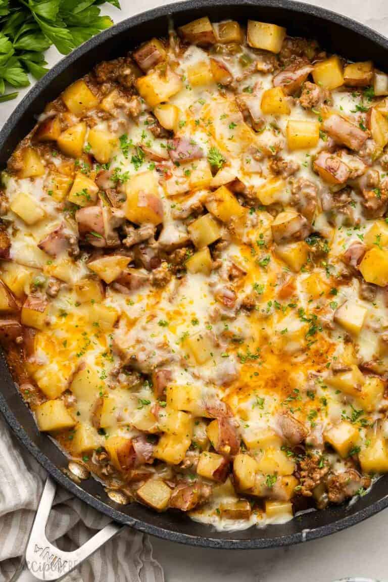 Cheesy Ground Beef and Potatoes - The Recipe Rebel