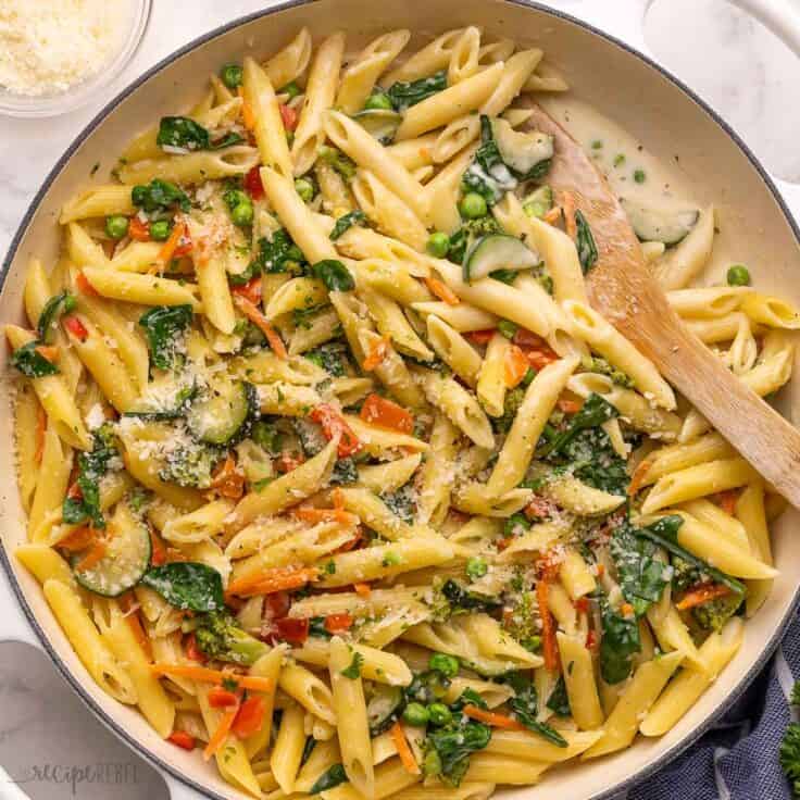 One Pot Pasta Primavera Recipe - The Recipe Rebel [VIDEO]