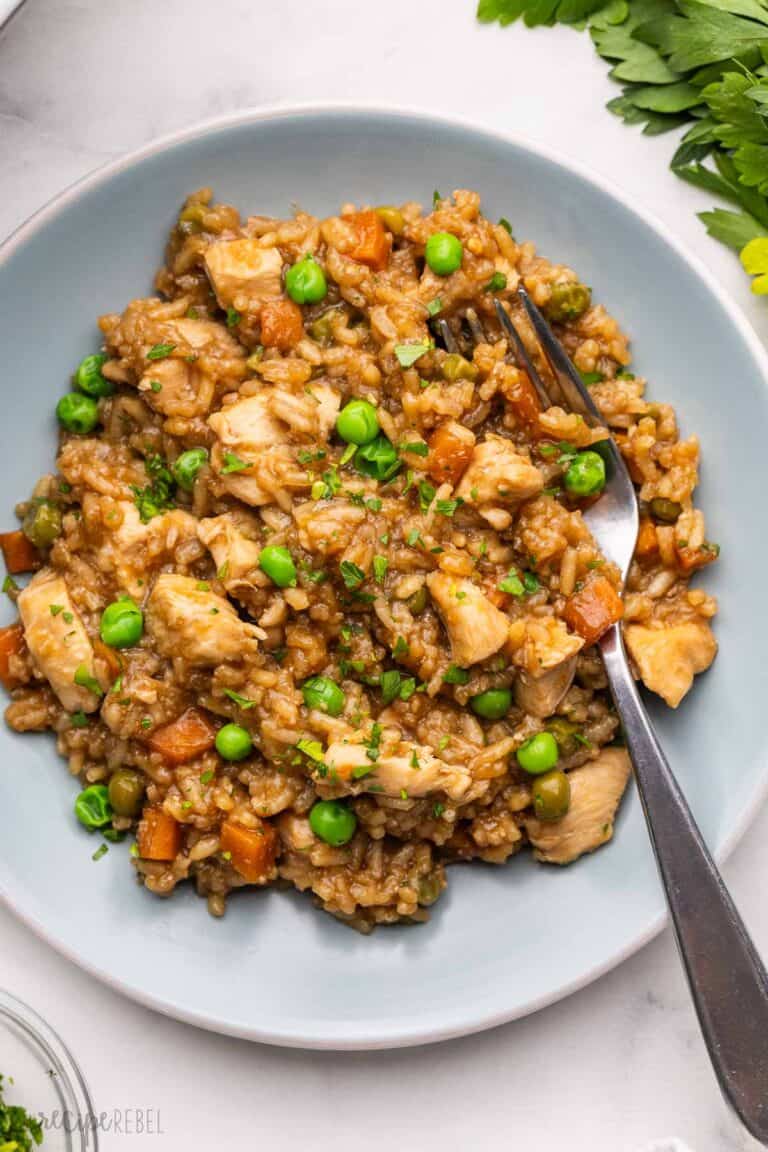 Teriyaki Chicken and Rice Bake - The Recipe Rebel [VIDEO]