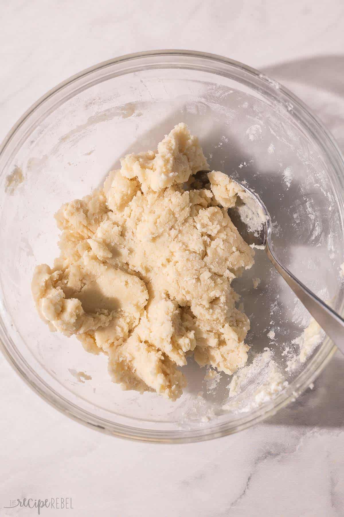 Perfect Caramel Apple Cobbler - The Recipe Rebel