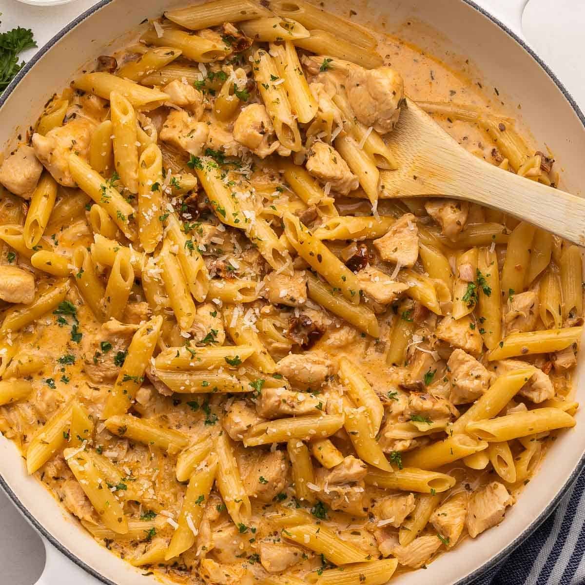 Pasta Fagioli (Pasta Fazool) - The Recipe Rebel [VIDEO]